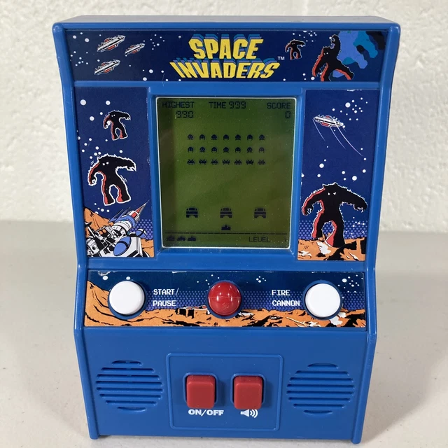 TAITO SPACE INVADERS Handheld Mini Arcade Game 2016 - Item # 09527 $16. ...