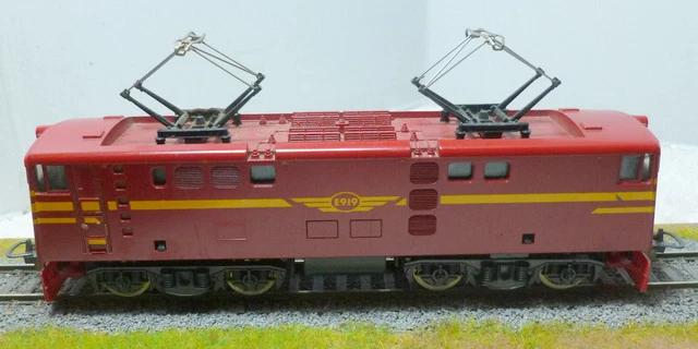 LIMA SOUTH AFRICAN HO 208057LG SAR Trans Karoo twin pantograph Electric ...