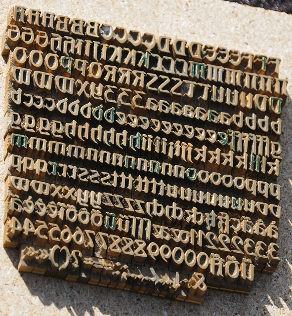 POLICE DE CARACTÈRES à dorer 6 mm fer relieur dorure bronze/laiton ...