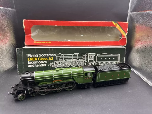 HORNBY FLYING SCOTSMAN R850/5 LNER A3 Locomotive And Tender 4472 OO Gauge £39.99 - PicClick UK