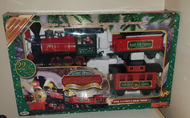 VINTAGE NORTH POLE Express Christmas Train Set Battery Operated 22 ...