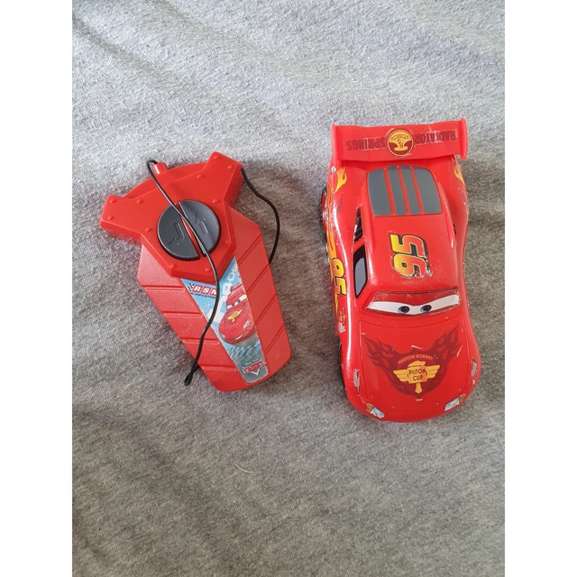 DISNEY PIXAR CARS Movie Lightning McQueen RC Car Toy with Remote ...
