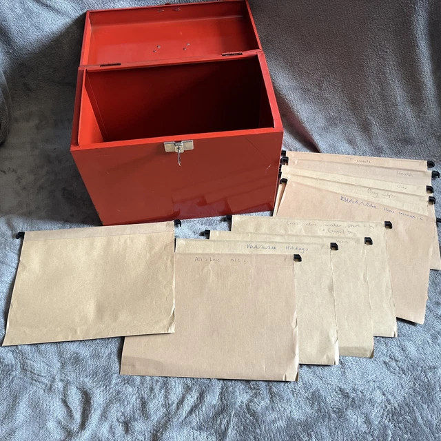 VINTAGE A4 FILING Box Red Metal Home Office Lockable With A4 Suspension ...