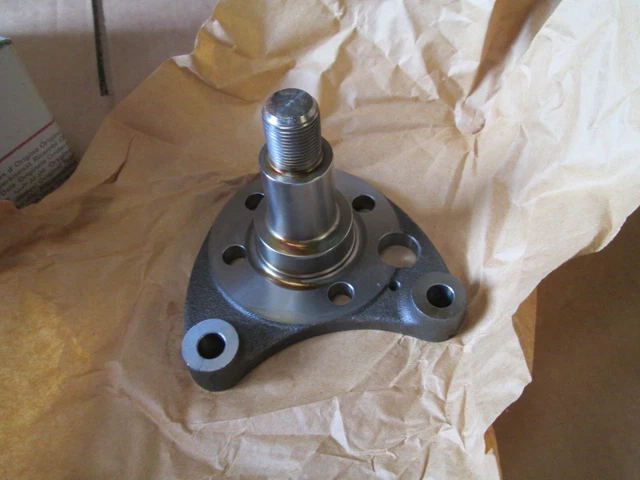 NEW GENUINE VW Polo Left Rear Stub Axle 6N0501117 New Genuine Vw Part £ ...