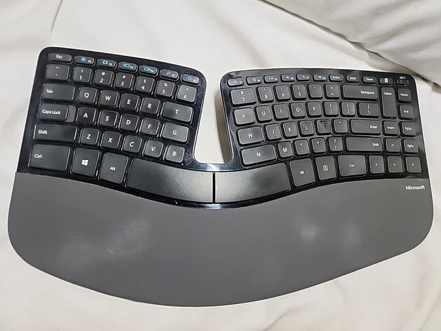 MICROSOFT SCULPT ERGONOMIC Wireless Keyboard Model 1559 No Dongle $22. ...