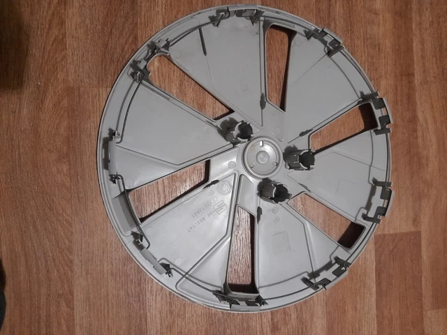 VW ID3 Wheel Trim Hub Cap Wheel Cover, Genuine Vw Part, 18" £49.99 ...
