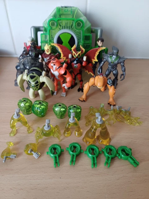 BANDAI 2009 BEN 10 Omnitrix Alien Creator Creation Chamber Watch ...