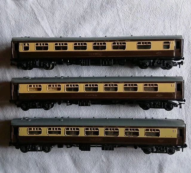 TRIX TWIN 3 Pullman coach's Lydia, Heron, Carina in Brown and Cream. £ ...