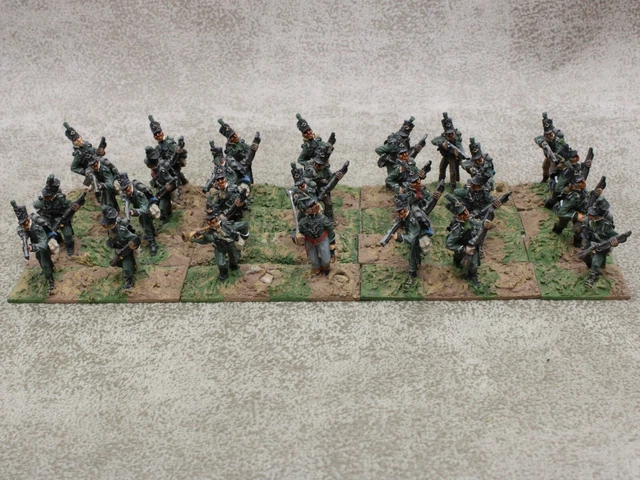 28MM NAPOLEONIC BRITISH RIFLES SKIRMISHERS x28 Painted Elite 25198 £56. ...