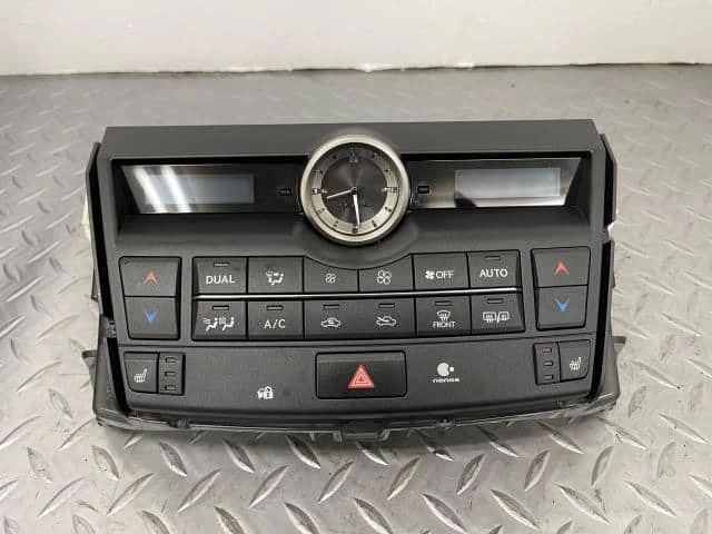 TOYOTA LEXUS NX 2015 DAA-AYZ10 A/C Control Panel 5590078101 [Used ...