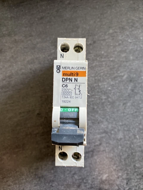 DISJONCTEUR MERLIN GERIN DPN 10A Courbe C Réf 20745 EUR 5,00 - PicClick FR