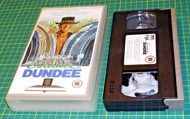 CROCODILE DUNDEE - VHS video tape - Paul Hogan £3.30 - PicClick UK