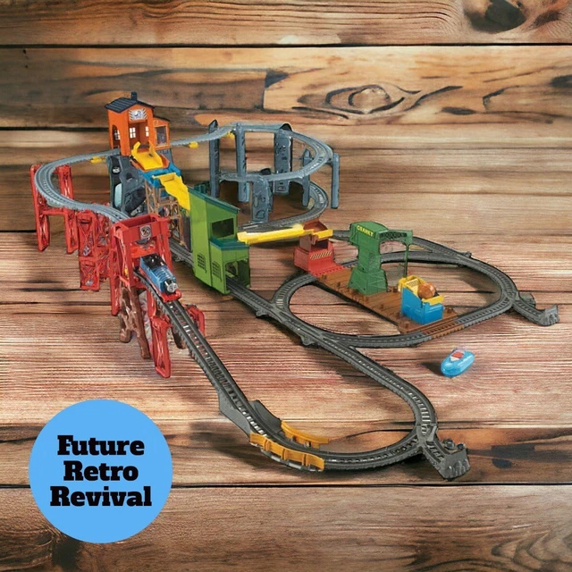 THOMAS & FRIENDS TRACKMASTER Mad Dash On Sodor Remote Control Train Set ...