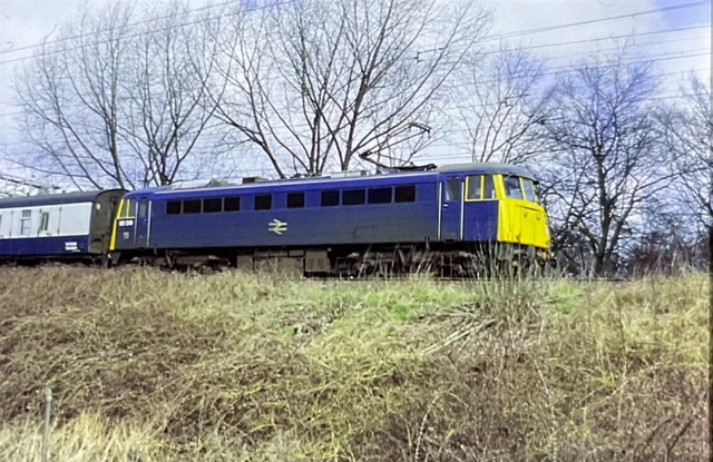 CLASS 85 Train 35mm Colour Slide 85019-See note £2.99 - PicClick UK