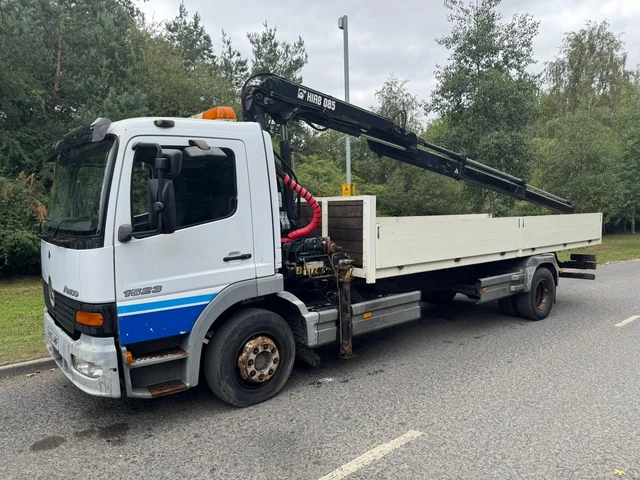 2004 MERCEDES ATEGO 1523 4X2 Flat Bed Hiab 085 Double Ext Manual Gears ...