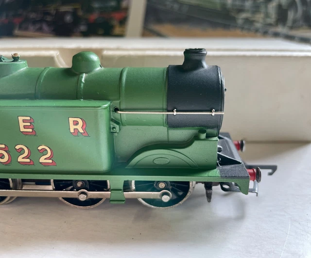 WRENN MODEL RAILWAYS W2217 N2 LNER Green Loco no. 9522- Box Base only ...