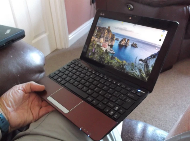 ASUS EEE PC 1015PE netbook Intel Atom N450 1.66GHz, 2gb RAM, 120GB HDD ...