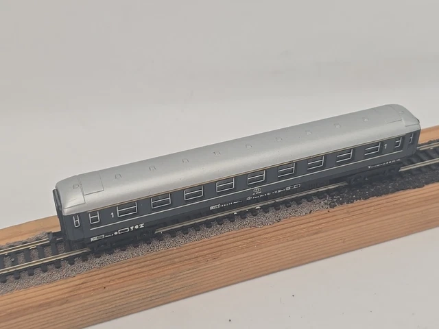 LIMA N GAUGE Fs 1St Class Passenger Carriage Coach Model Railway £22.50 ...
