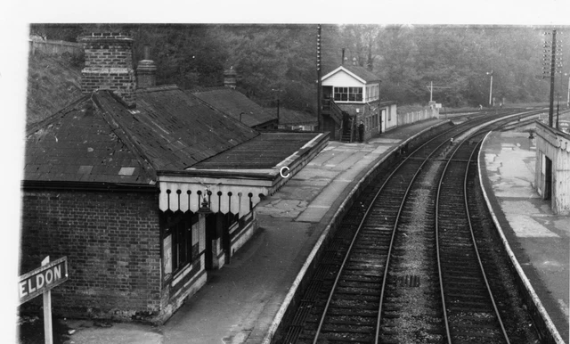 BRITISH RAILWAY B.R Photograph - Chiseldon Station 1950'S £2.25 ...