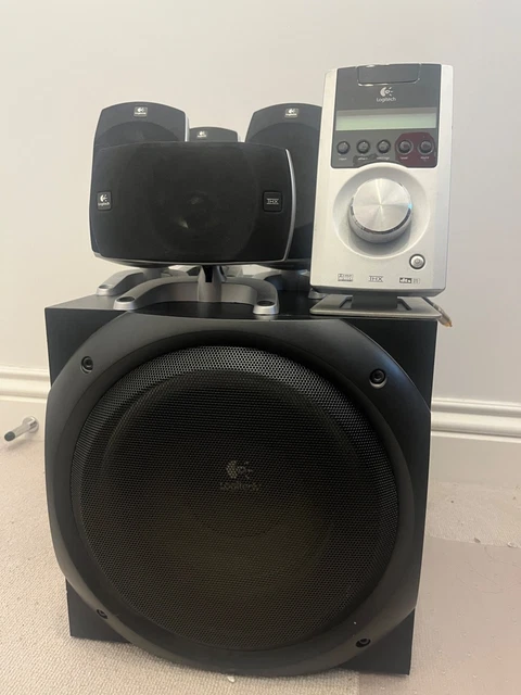LOGITECH Z5500 5.1 Speaker System - 5 satellite speakers and a 10 inch ...
