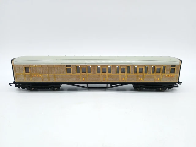 HORNBY FLYING SCOTSMAN / Mallard Gresley Teak Coach 4236 -Good (see ...