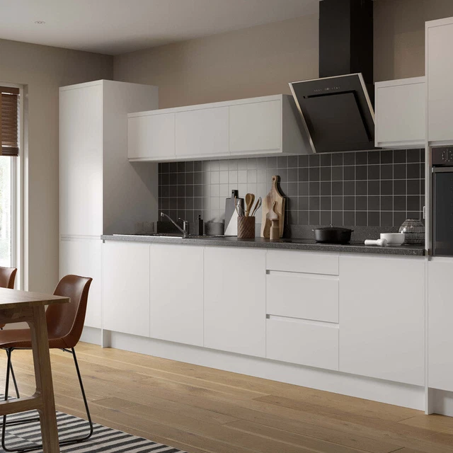 FULL COMPLETE HANDLELESS Kitchen Doors Set Matt White Base Wall Unit J ...