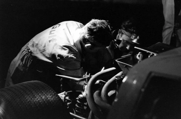 PAUL HAWKINS DAVID Hobbs Ford GT40 Le Mans 1968 Old Motor Racing Photo ...