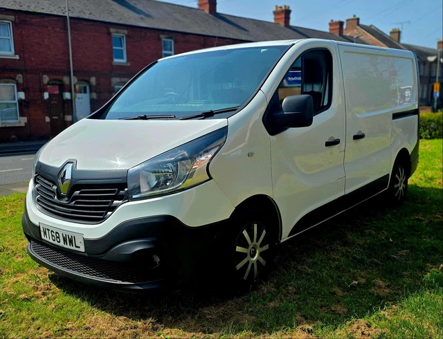 RENAULT TRAFIC SL27 Business DCI Px Swap Anything considered £5,995.00 - PicClick UK