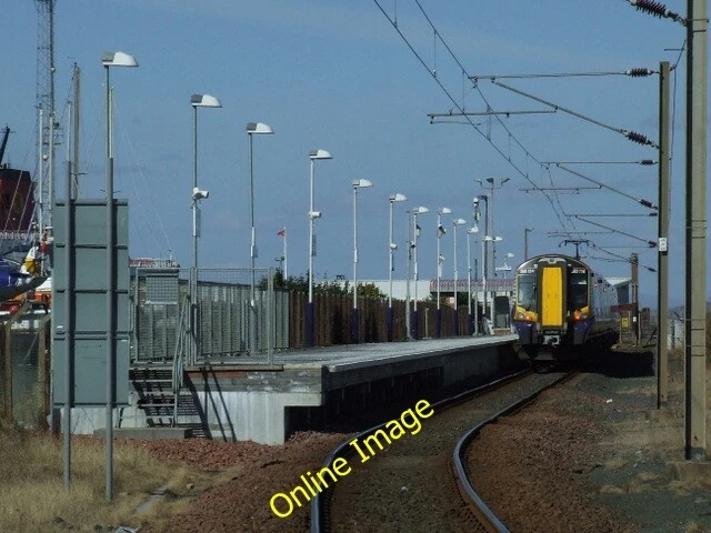 Photo 6x4 Ardrossan Harbour Railway Station Class 380 Train Number 380 11 C2013 £180 Picclick Uk