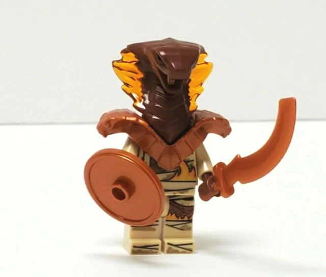 LEGO NINJAGO PYRO Destroyer w/ Shoulder Armor Destroyer’s Scimitar ...