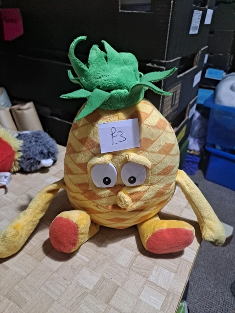 PETER PINEAPPLE GOODNESS Gang Body Squad Coop Yellow/Orange Soft Toy ...