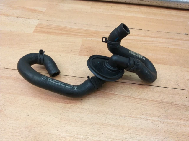 MERCEDES W218 350CDI OM642 Wasserkühler Schlauch A2048301096 ...