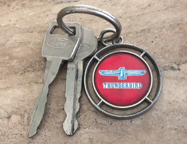 VINTAGE EARLY FORD THUNDERBIRD Key Fob And Keys; Rarely Seen £24.89 ...