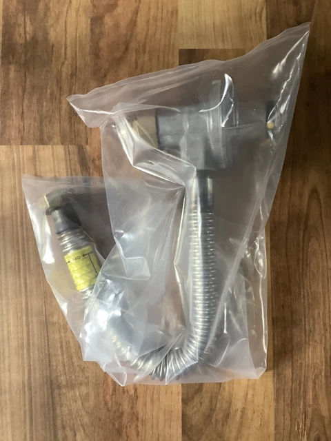 DOMESTIC GAS METER inlet regulator kit G4/U6/E6 Fixing Kit Included ...