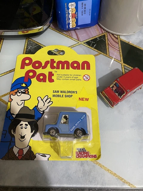 POSTMAN PAT SAM WALDRONS MOBILE SHOP ERTL & post bus & van £10.00 ...