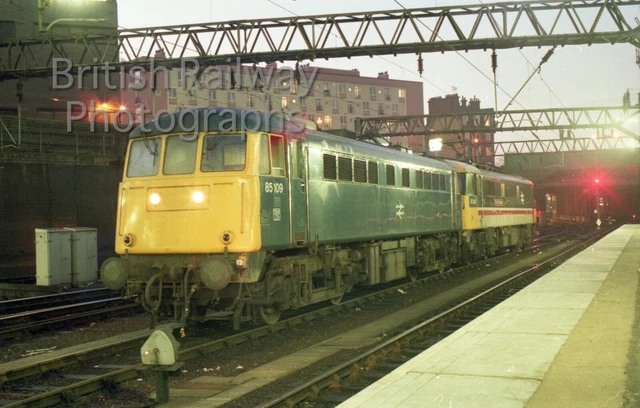 35MM NEGATIVE British Railway Electric Loco Class 85 85109 Euston ...