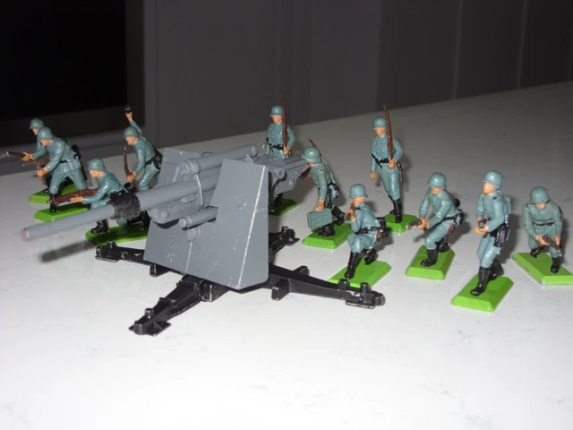 BRITAINS GERMAN INFANTRY & Dinky 88mm Flack Gun £52.71 - PicClick UK