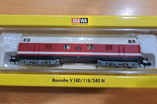 BRAWA SPUR N 1312 Diesellok BR V 180 240 der DR in OVP EUR 129,00 ...