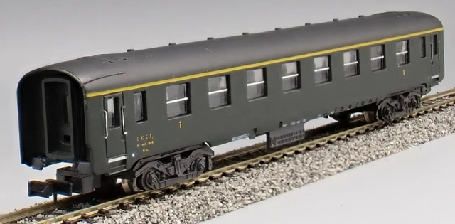 LIMA N GAUGE SNCF 1st Cass coach £11.02 - PicClick UK