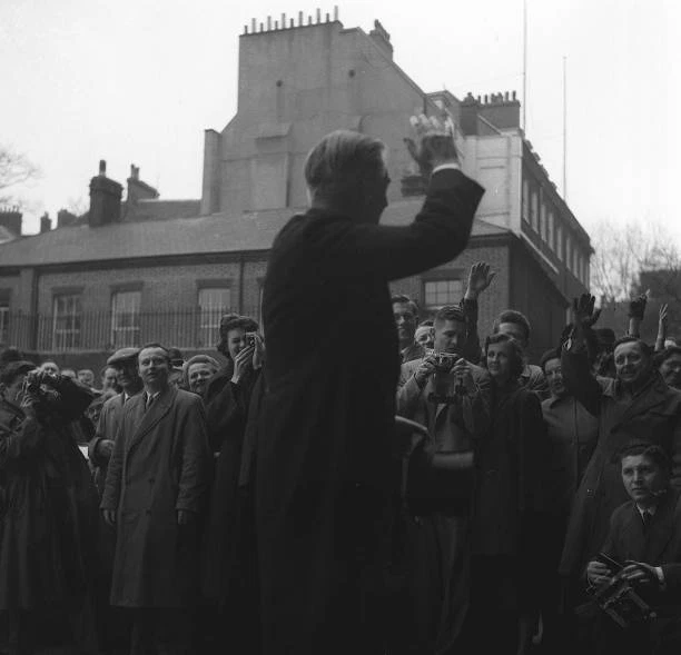 SIR ANTHONY EDEN new Prime Minister Carlton Gardens after off- 1955 Old ...