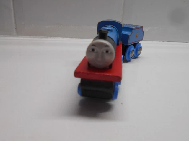 WOODEN THOMAS THE tank engine train gordon brio £10.99 - PicClick UK