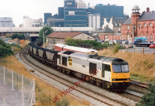 RAILWAY PHOTO 6X4 Class 60 60060 MGR Train approaching Warrington 2/9 ...