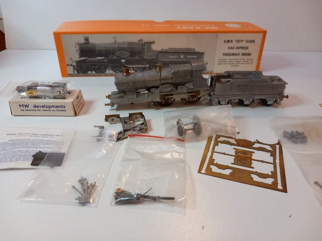 NU-CAST MODEL KIT GWR CITY CLASS 4-4-0 EXPRESS PASSENGER LOCO. OO Gauge ...