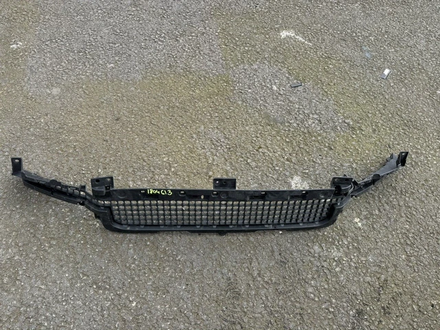 LAND ROVER DEFENDER L663 2020-On Front Bumper Grill Lower L8B2-17F791-A ...