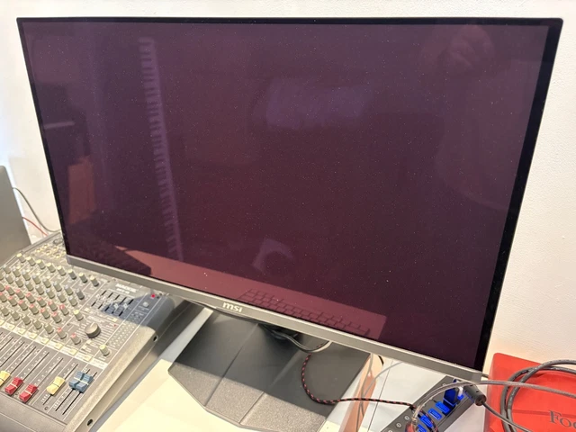 MSI MAG 271QPX QD-OLED E2 27" Widescreen QD-OLED Black Monitor ...