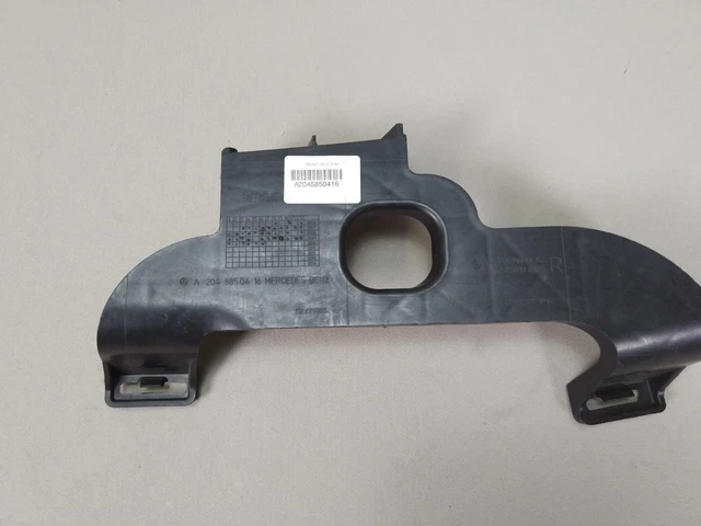 NEW GENUINE MERCEDES-BENZ W204 C-Class Front Bumper Right Mount ...