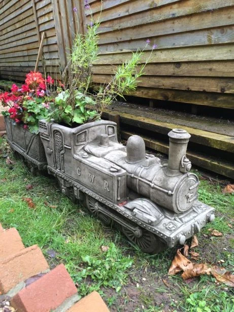 STONE GWR STEAM Train & Wagon Stone - Statue Garden Ornament £199.99 ...