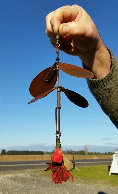 LARGE VINTAGE TWO Propeller Fishing Lure-"The Alpha W"-Murray Cod River ...