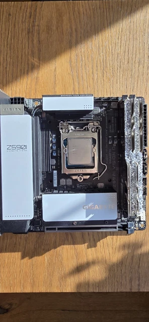 GIGABYTE Z590 VISION D Mini ITX Motherboard - 11900K & 32GB DDR4 ...