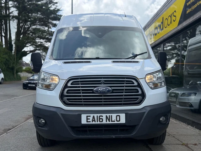 FORD TRANSIT 2.2 TDCi 350 Trend RWD L3 H3 Euro 5 5dr Diesel Manual £ ...
